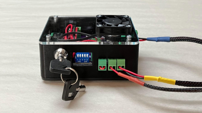 Cables and Connections - LaserBeam