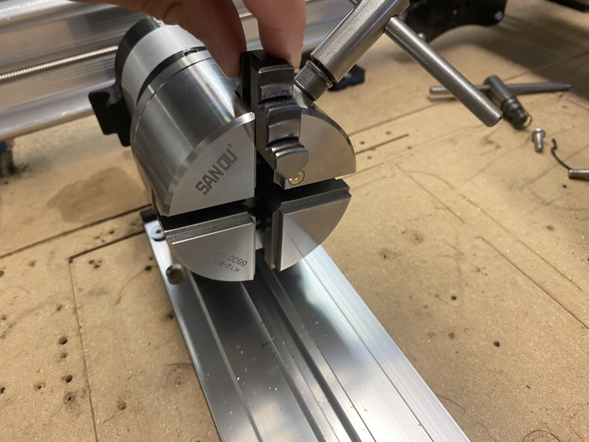 Chuck & Workholding - Vortex Rotary Axis